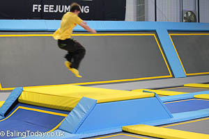 Bouncing Fun at Oxygen Freejumping